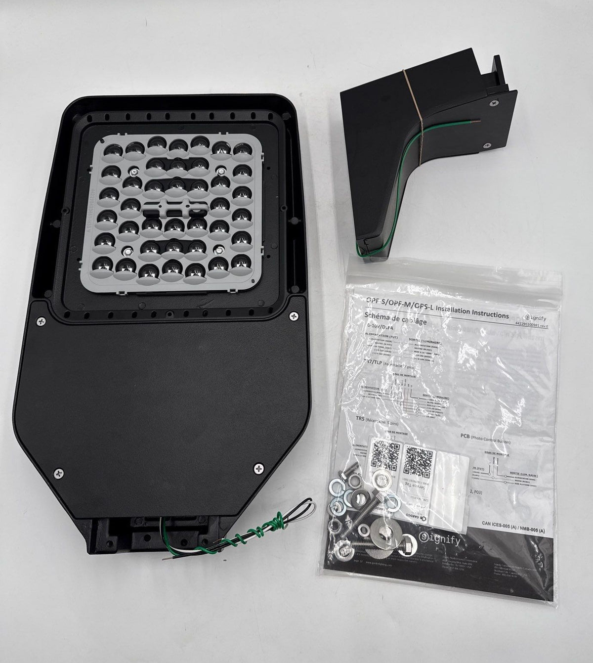 Gardco Optiform Small Area Light LED Arm Mount Black 120/277V 136W 600.00